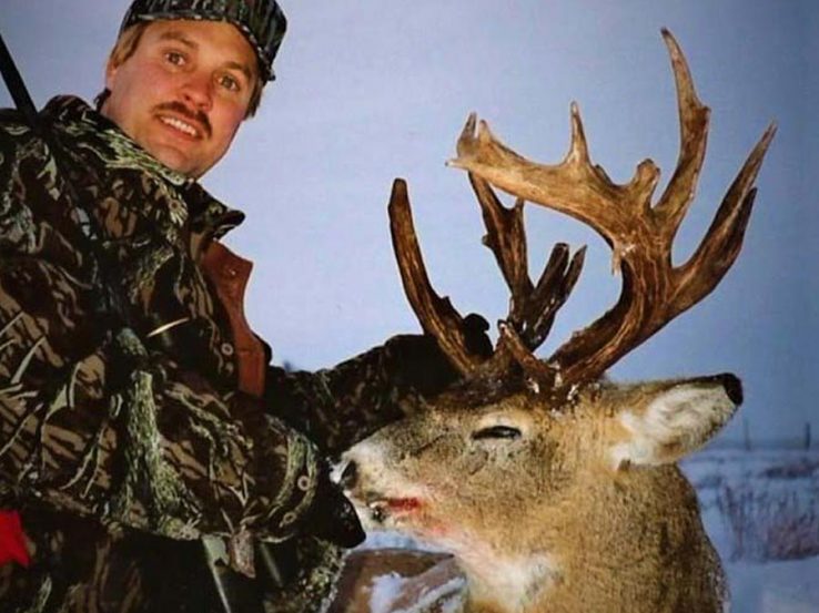 Read about hunting adventures in the Alberta Wilderness